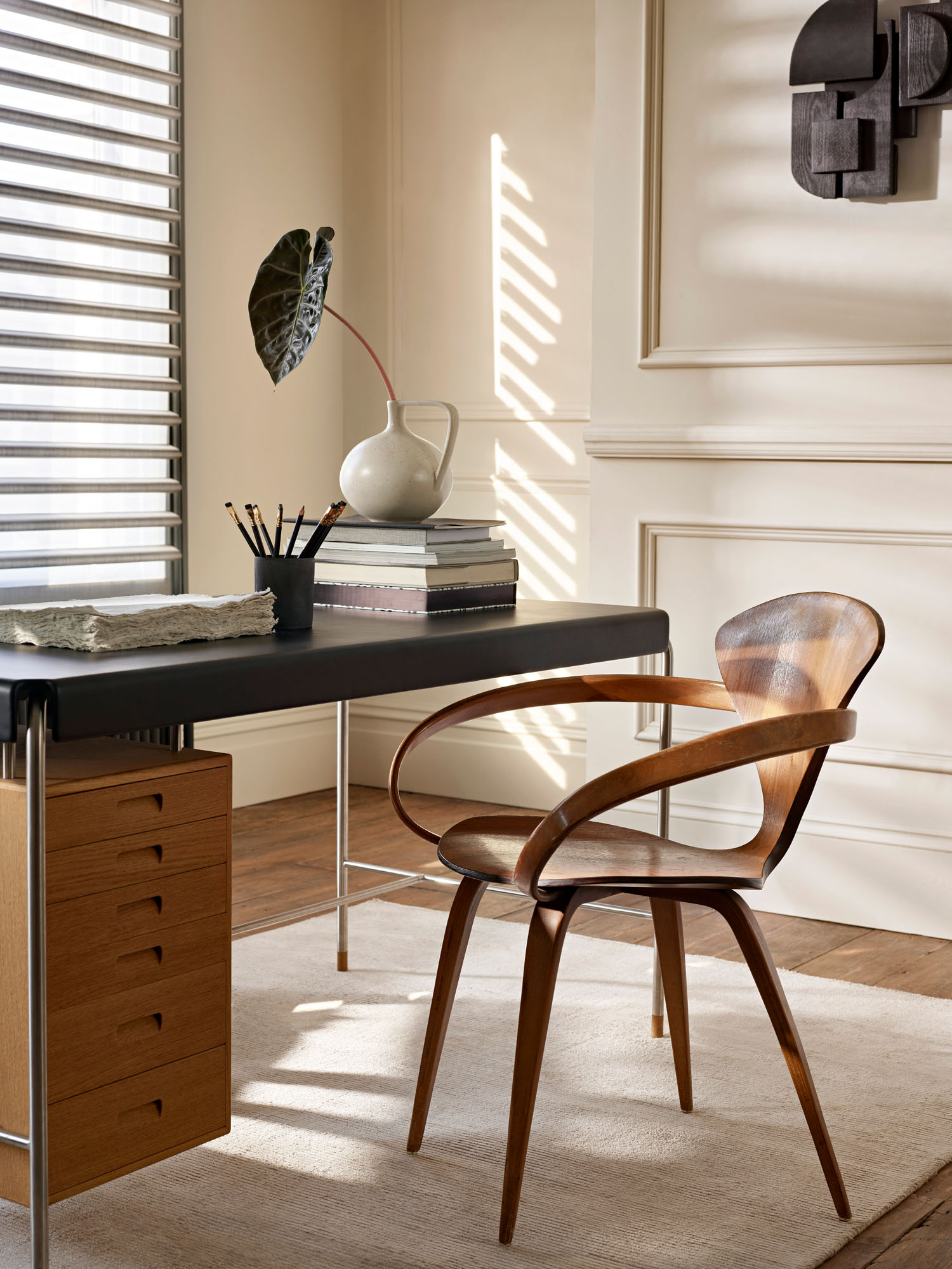 Thomas Sanderson | Interiors & Still Life | One Represents